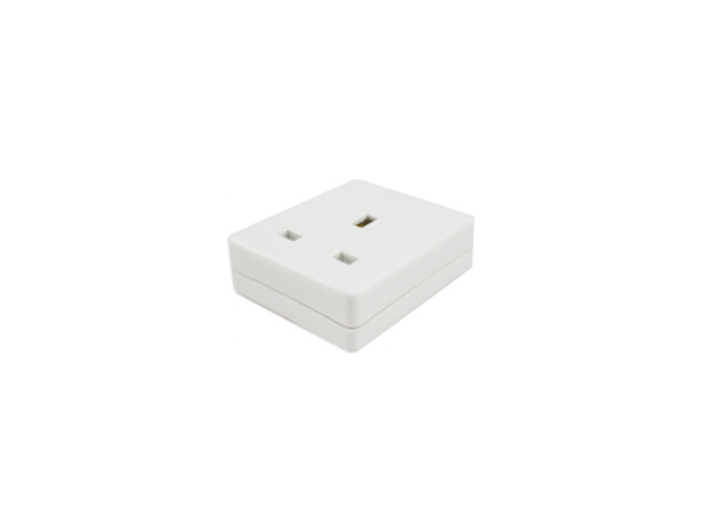 Rewireable UK AC Mains Socket WHITE from Alltrade